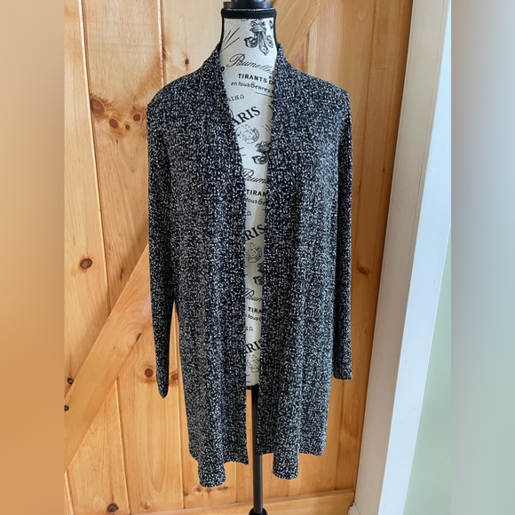 J. Jill | Sweaters | Jjill Blackcream Open Front Cardigan Mp | Poshmark